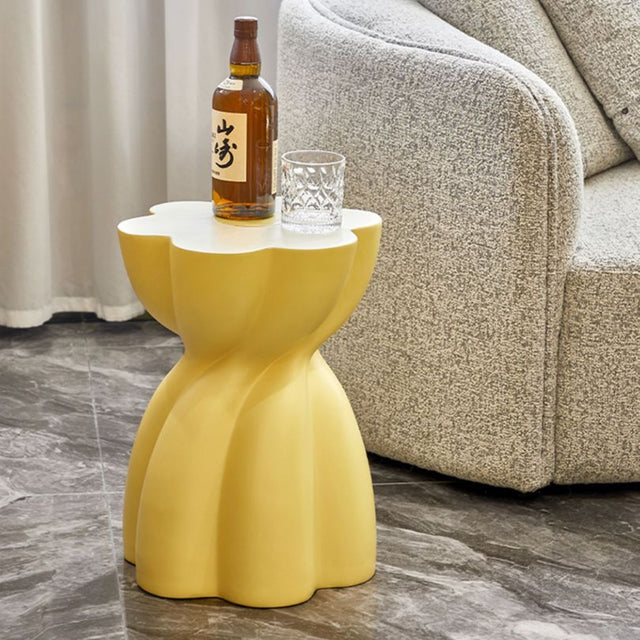 Elegant Flower Shaped Resin Tea Table for Home Décor – CharmyDecor